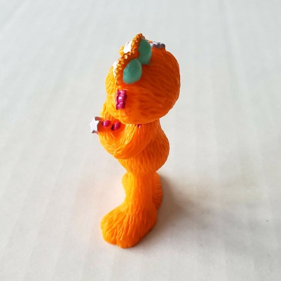 Sesame Street | Toys | Vintage 997 Sesame Street Zoe Waving 3 Pvc ...